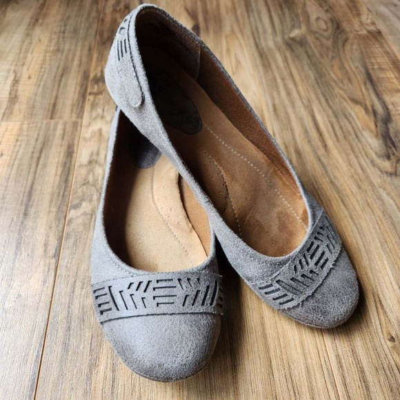 Eurosoft | Shoes | Euro Soft Gray Ballet Flats | Poshmark